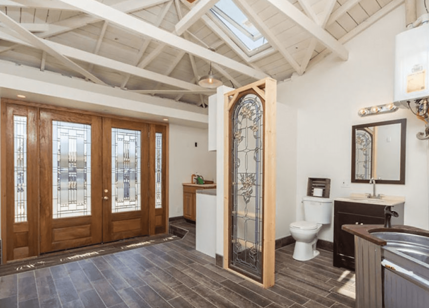 20 Bad House Photos Taken by Real Estate Agents
